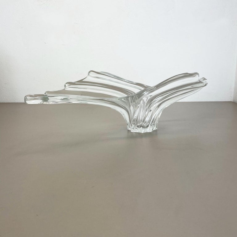 Large Floral Crystal Glass Centerpiece Shell Bowl by Art Vannes, France ...
