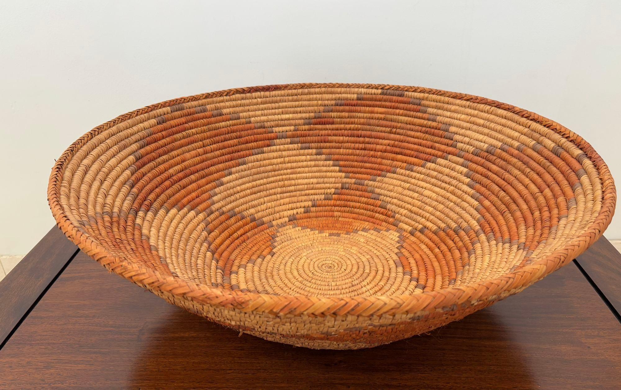 Large American Western Basket Vintage Woven Reed 1950s For Sale at 1stDibs