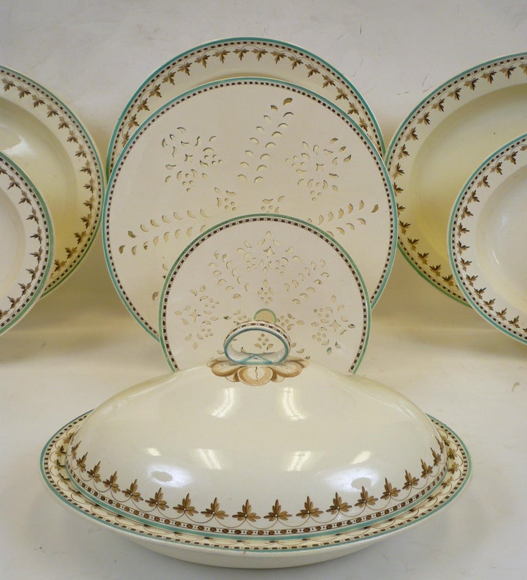 Large and Impressive Late 18th Century Wedgwood Creamware Dinner ...