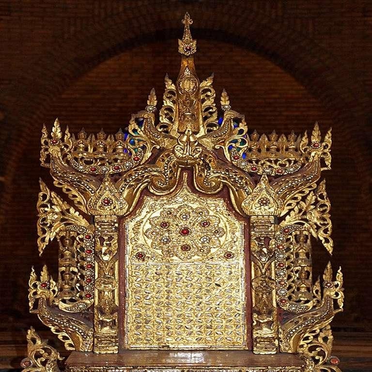 Large Antique Burmese Throne from Burma For Sale at 1stDibs