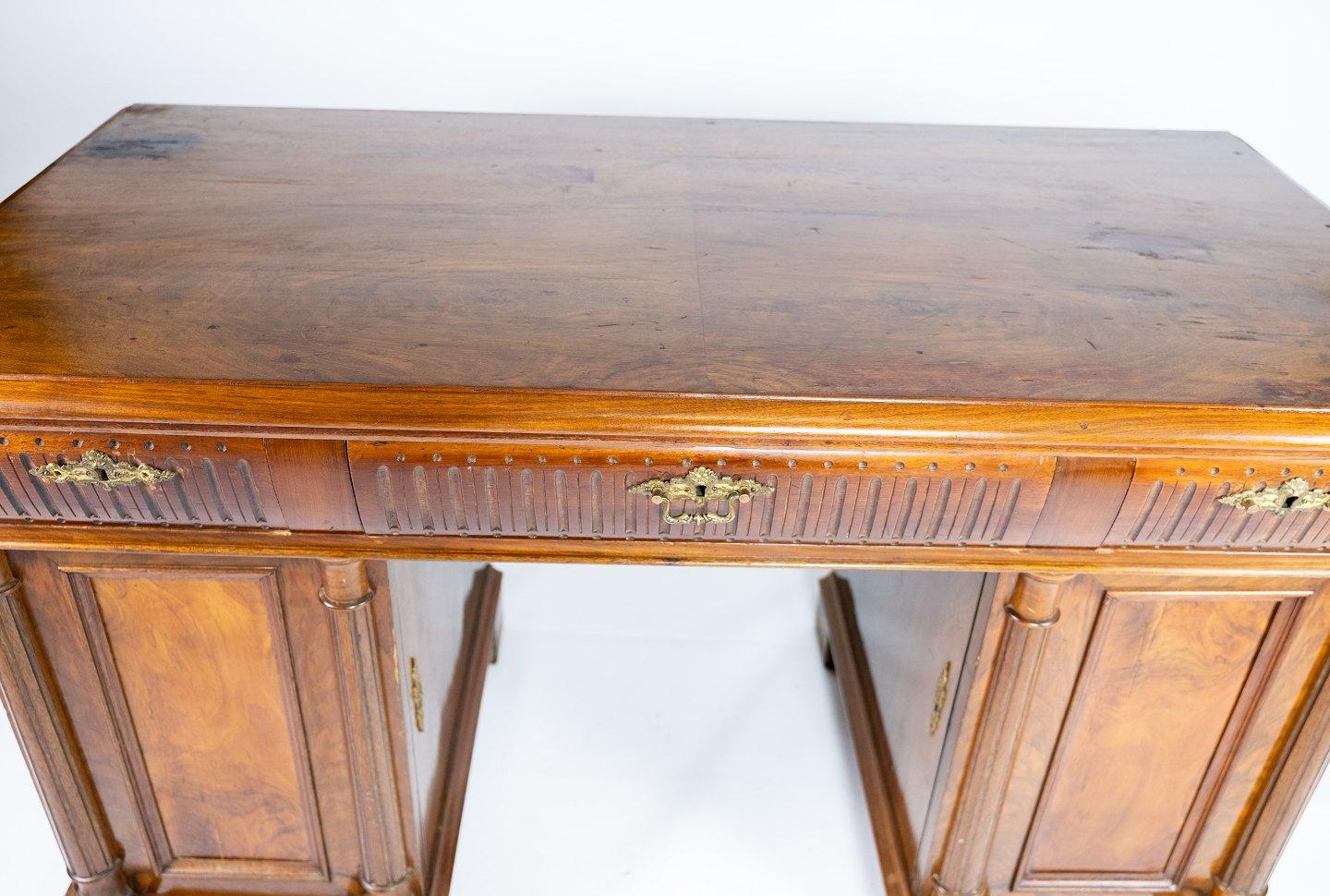Large Antique Desk of Walnut from the 1890s For Sale at 1stDibs ...