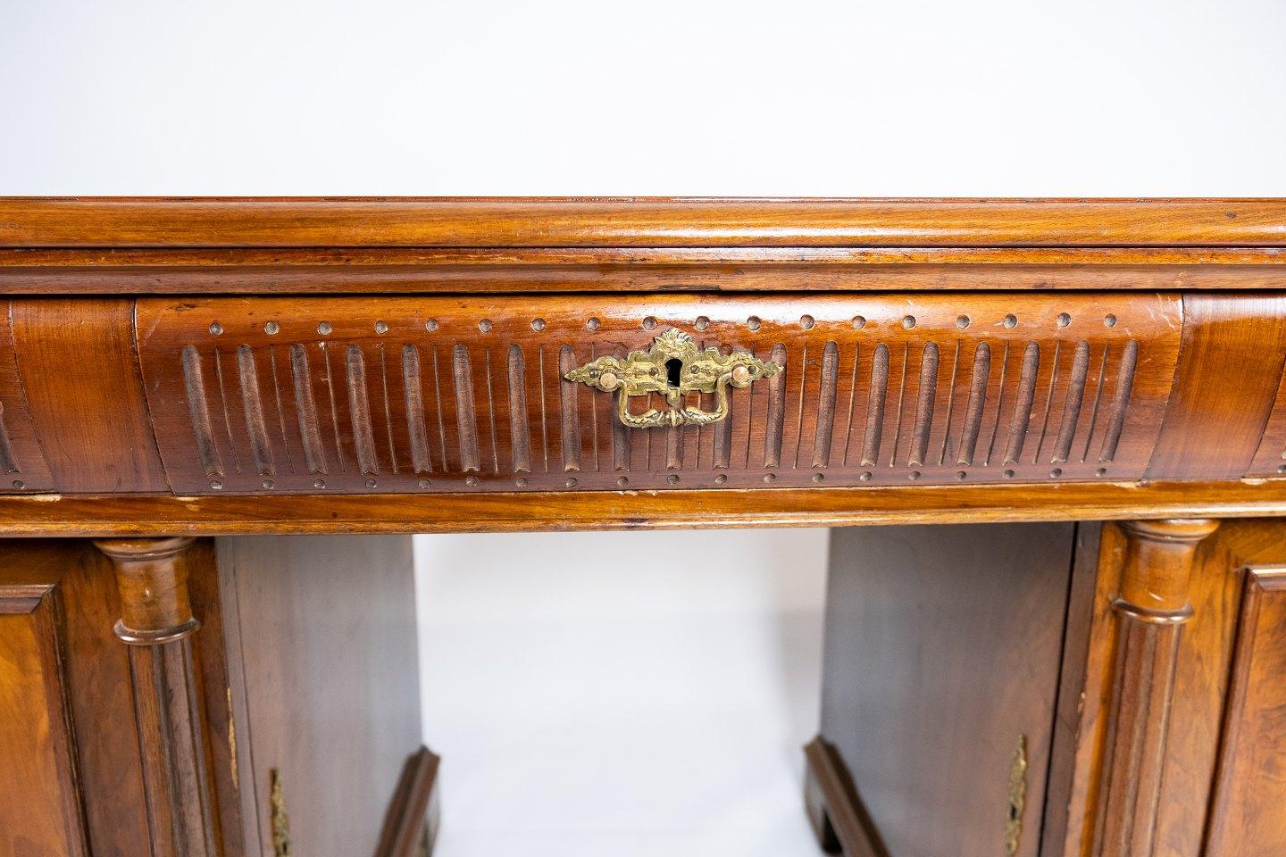 Large Antique Desk of Walnut from the 1890s For Sale at 1stDibs ...