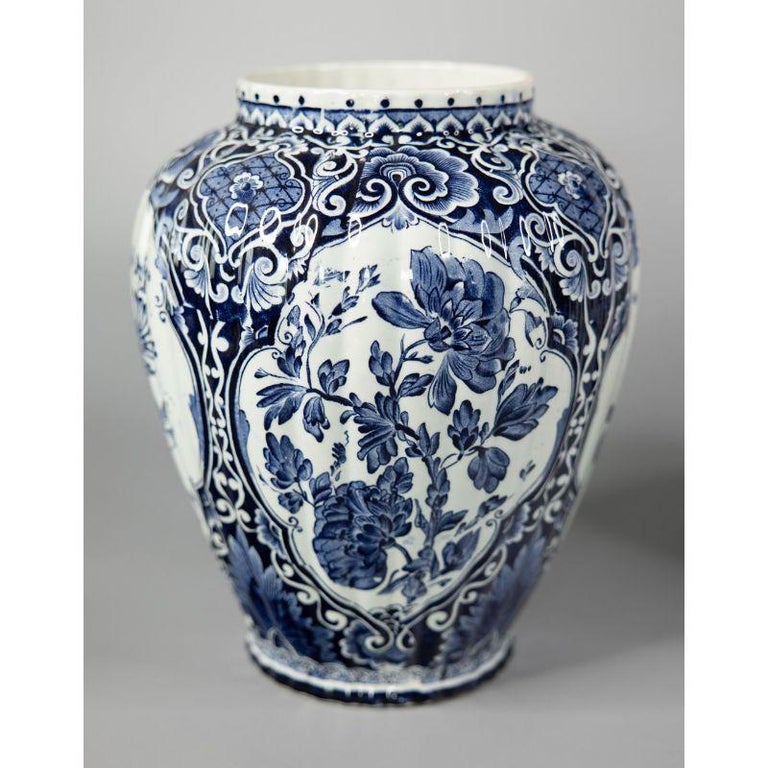 Large Antique Dutch Delft Lidded Ginger Jars Vases, Set of 2 at 1stDibs