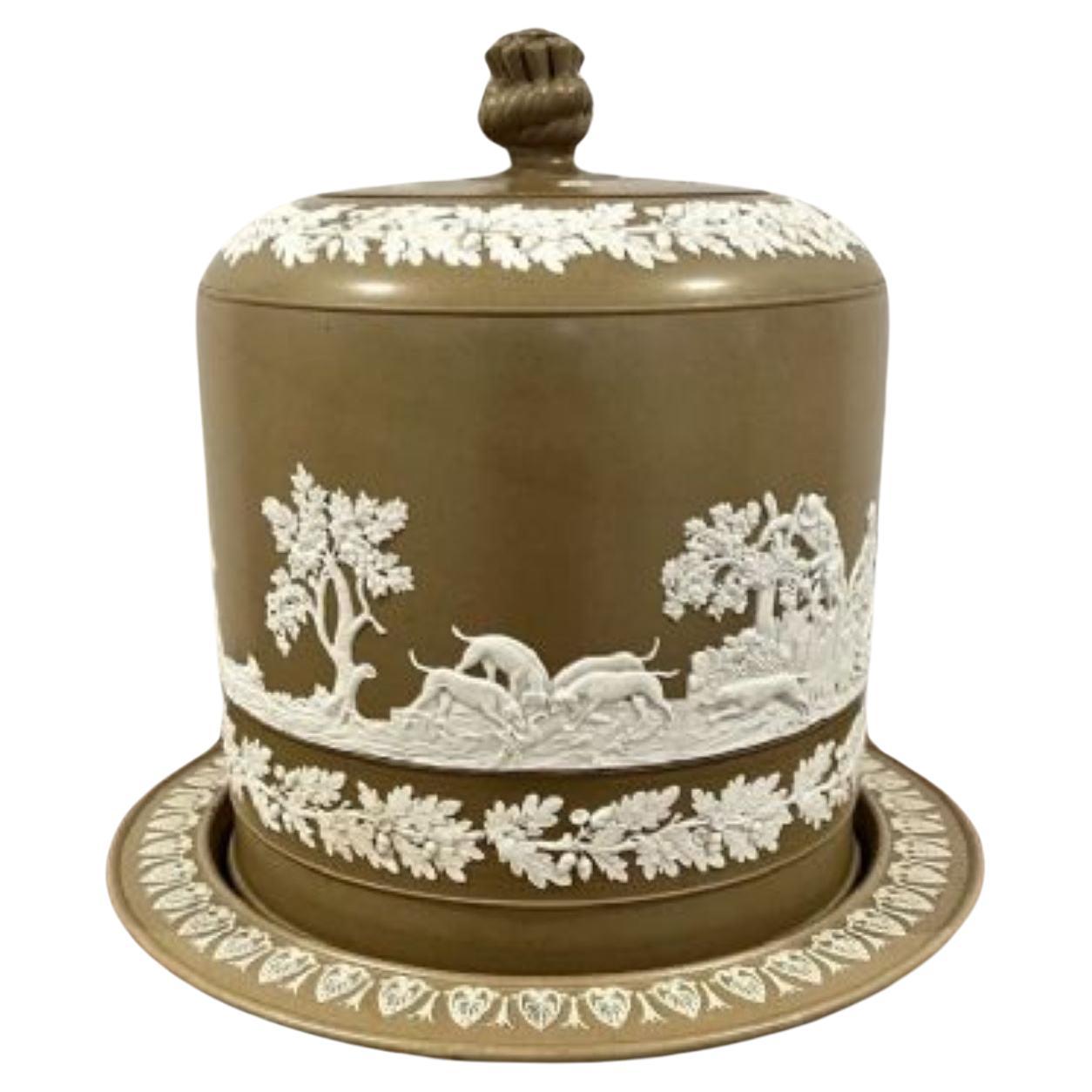 Large antique quality Majolica cheese dish For Sale at 1stDibs