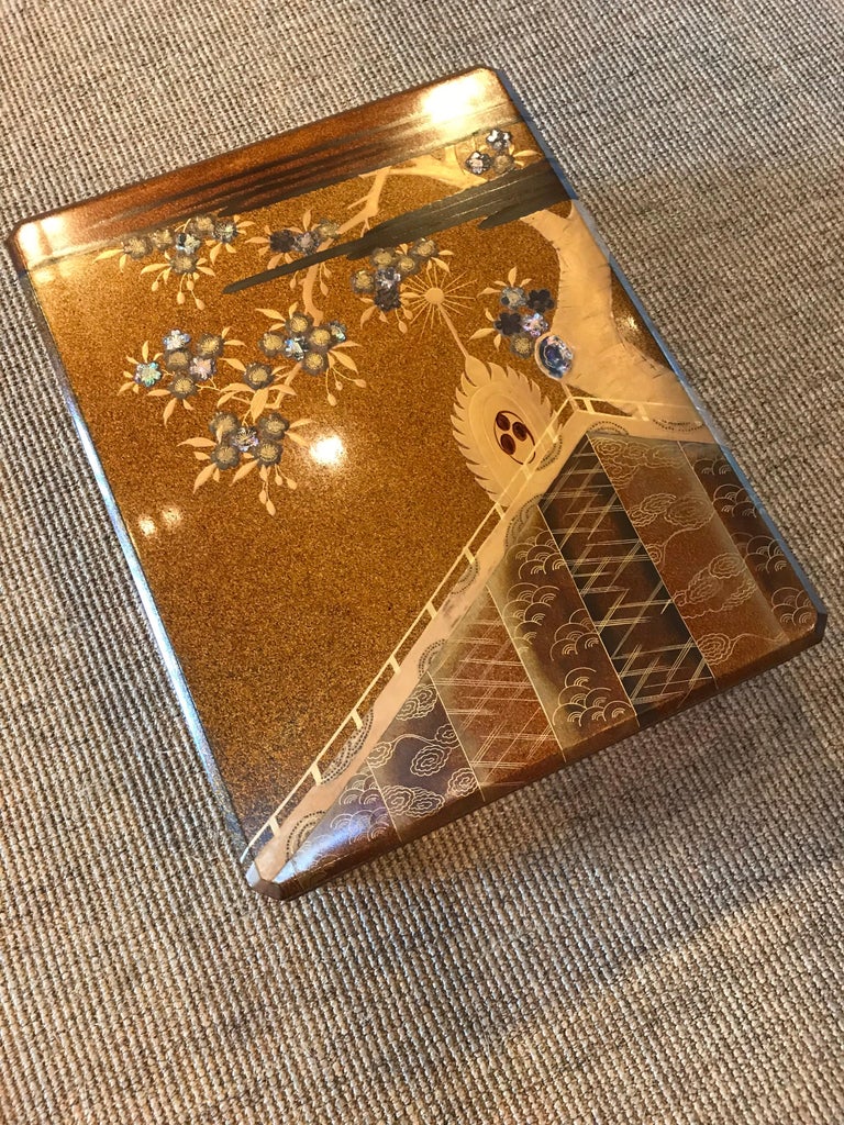 Large Antique Japanese Lacquer Box For Sale at 1stDibs