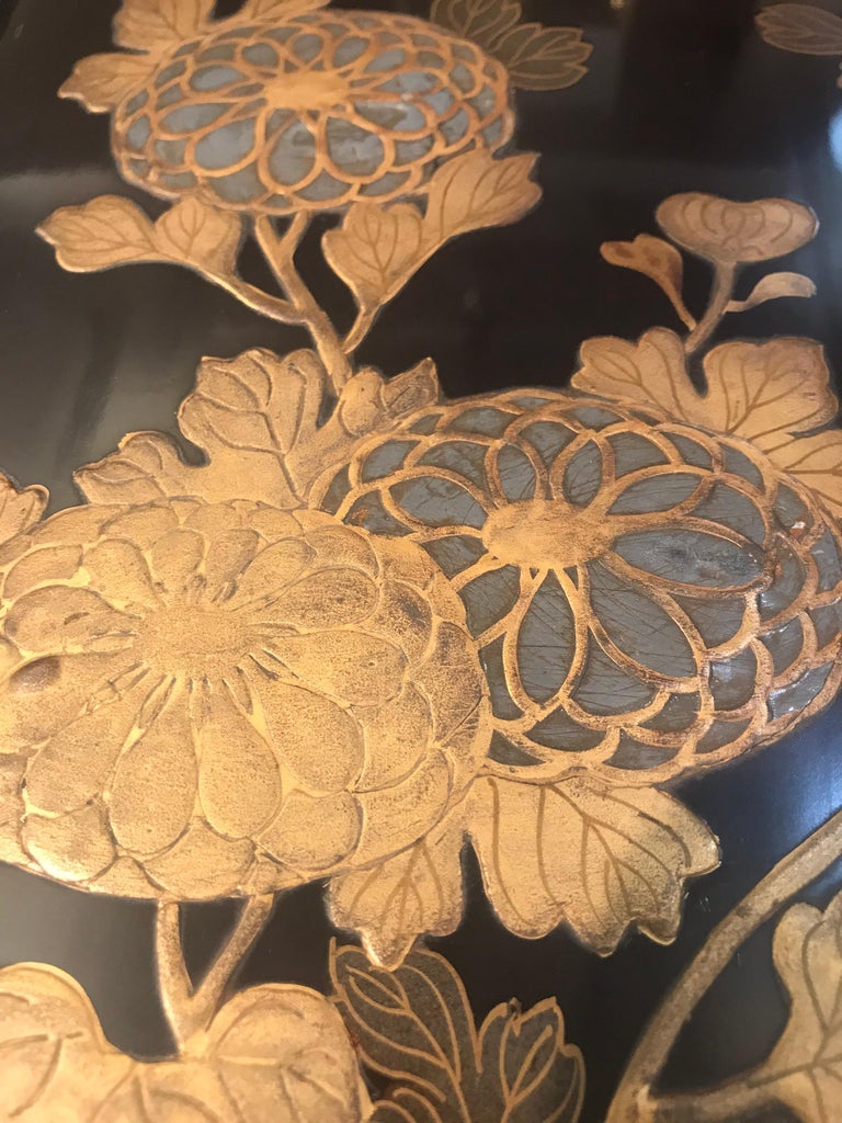 Large Antique Japanese Lacquer Box at 1stDibs