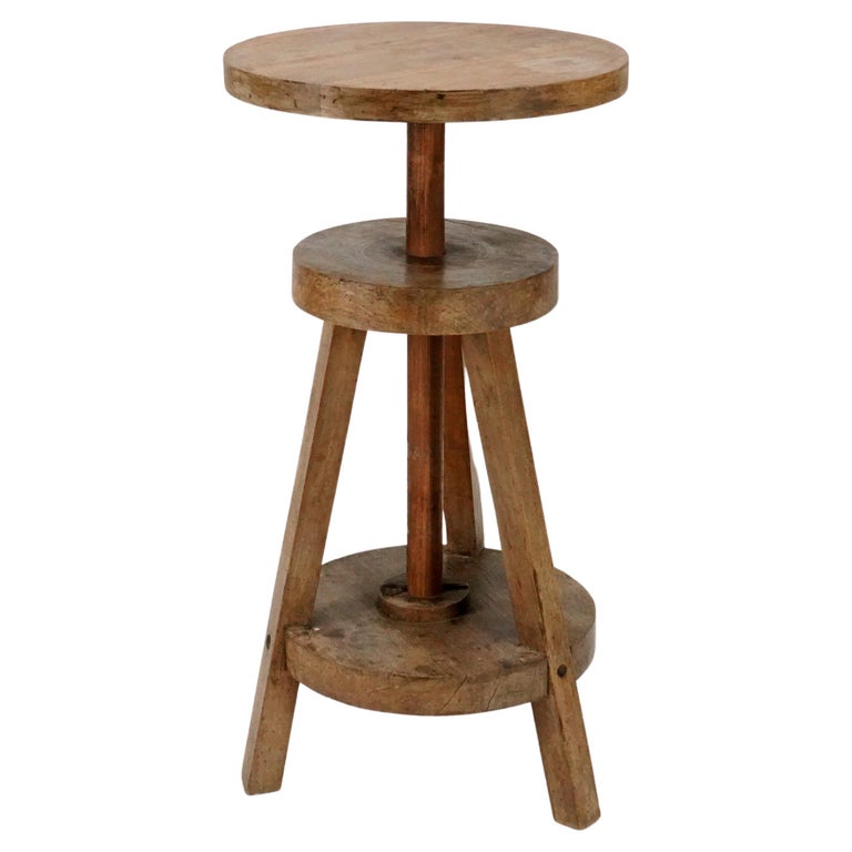 Large Antique Oak Sculpture Stand For Sale at 1stDibs
