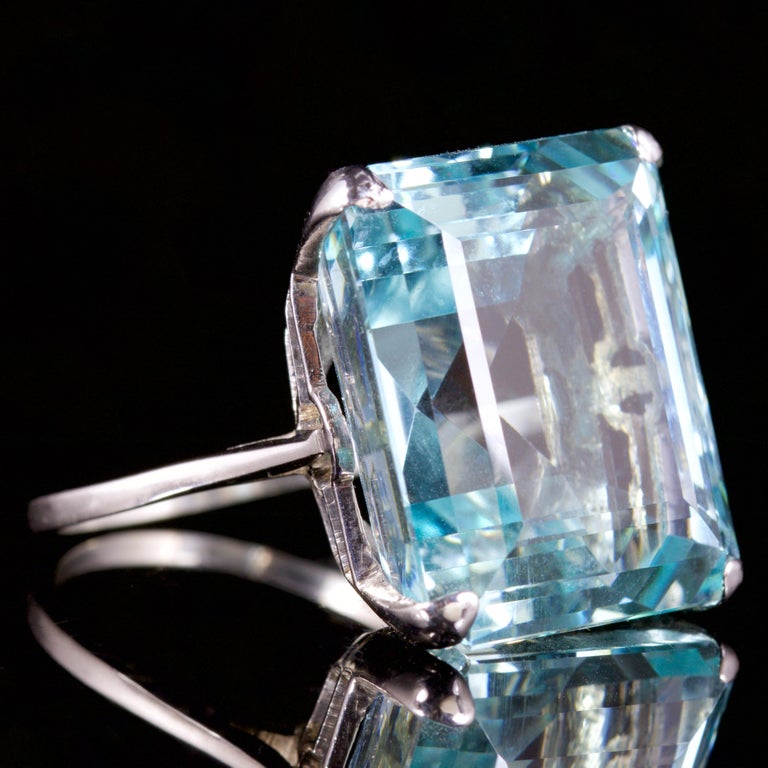 Large Aquamarine Ring 18 Carat White Gold at 1stDibs | large aquamarine ...