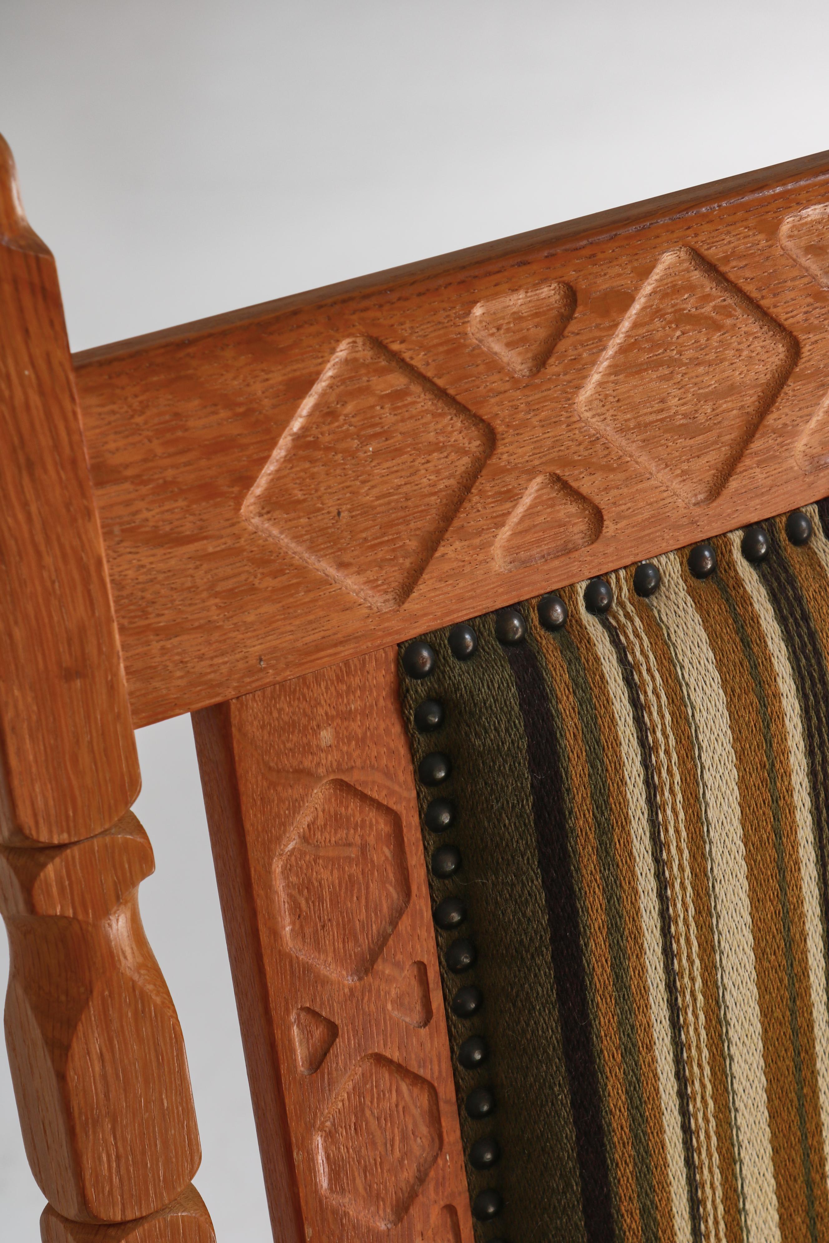 Large Arm Chair in Carved Oak and Traditional "Olmerdug" Fabric by ...