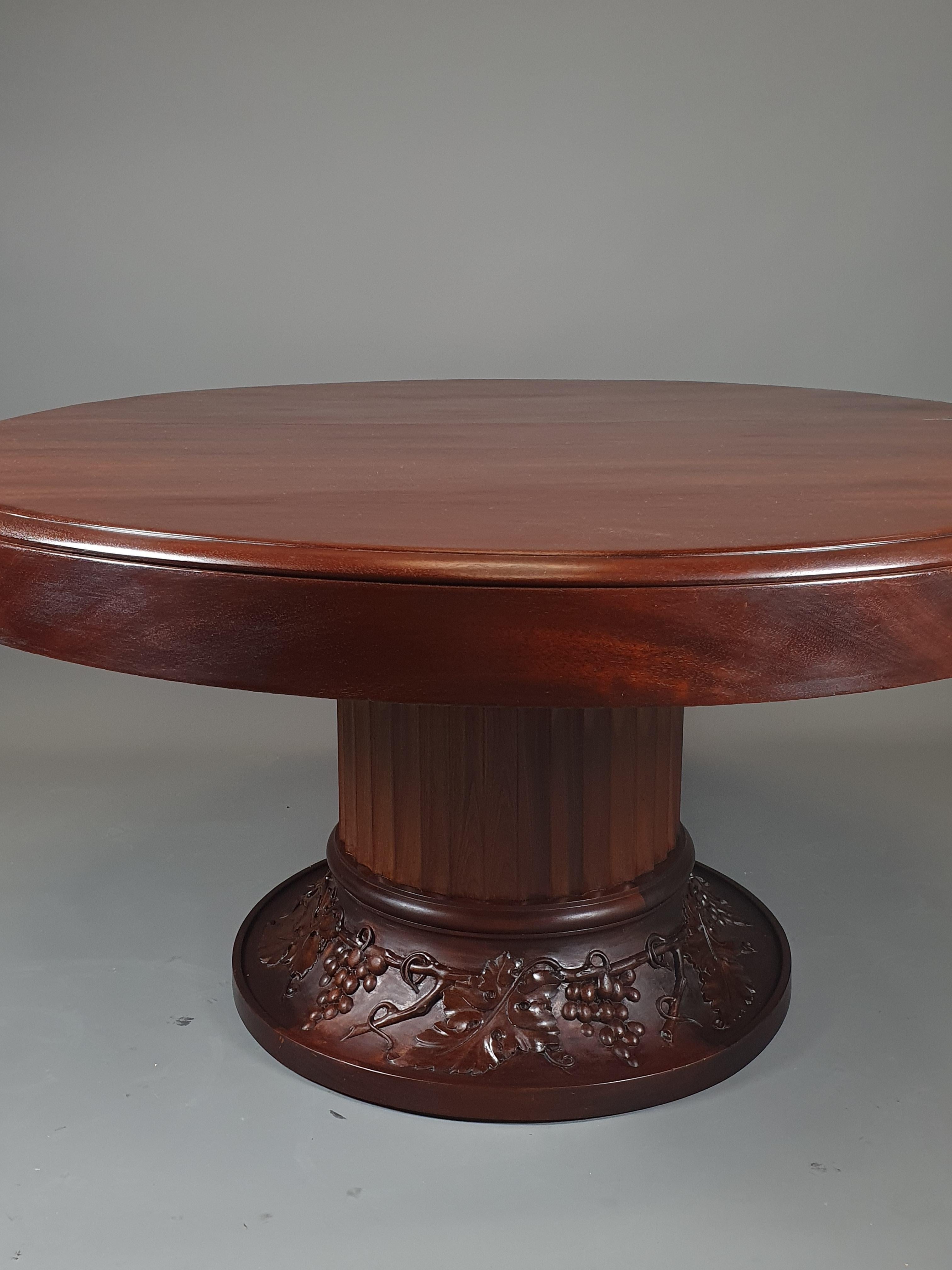 Large Art Deco Dining Table in Solid Mahogany For Sale at 1stDibs