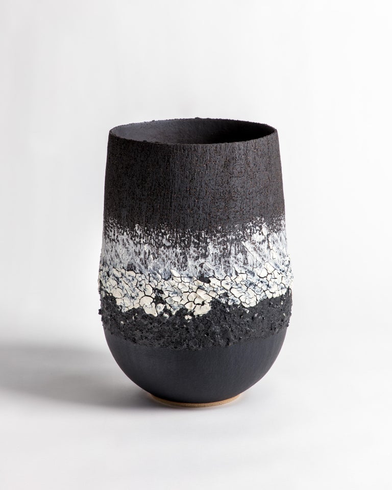 Large Black and White Open Vase For Sale at 1stDibs