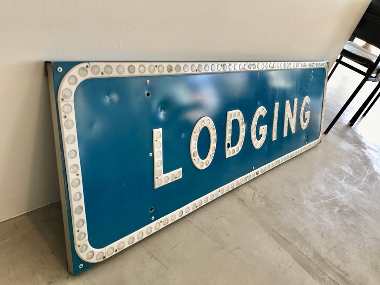 1981 California Highway Lodging Sign For Sale at 1stDibs