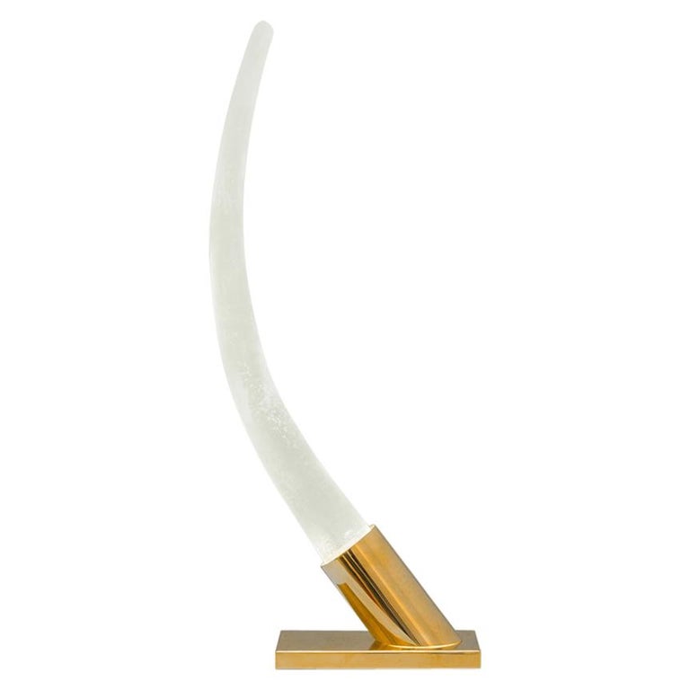 Large Lucite Sculptural Tusk Lamp by Oggetti 1980s For Sale at 1stDibs