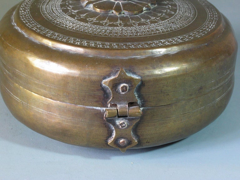Large Brass Pandan Box, North India, 19th Century For Sale at 1stDibs