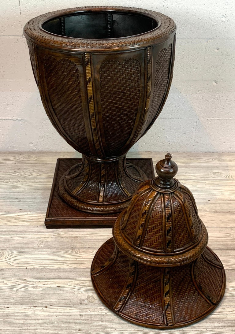 Large British Colonial Style Rattan and Wicker Urn For Sale at 1stDibs