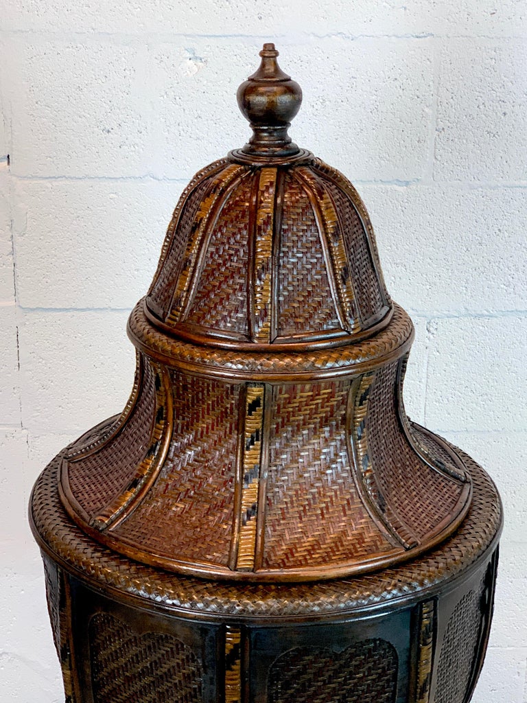 Large British Colonial Style Rattan and Wicker Urn For Sale at 1stDibs