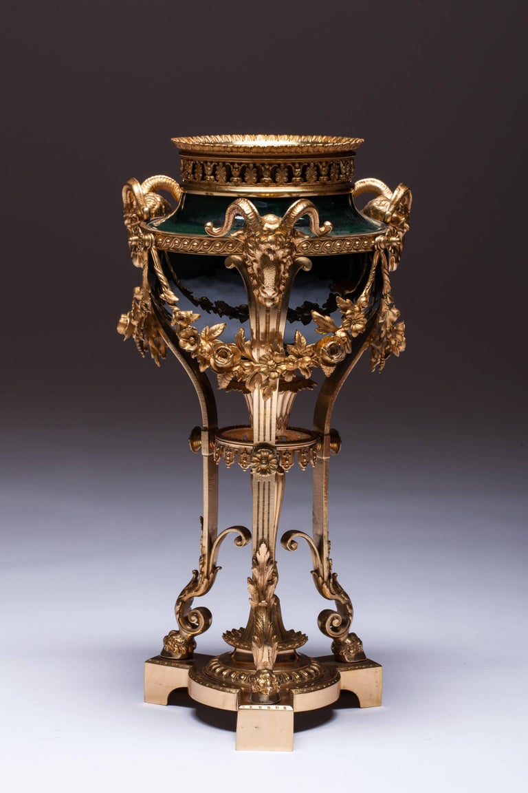 Large Brûle Perfume Bronze, Gilded, Three-Sided Grooved Base For Sale ...