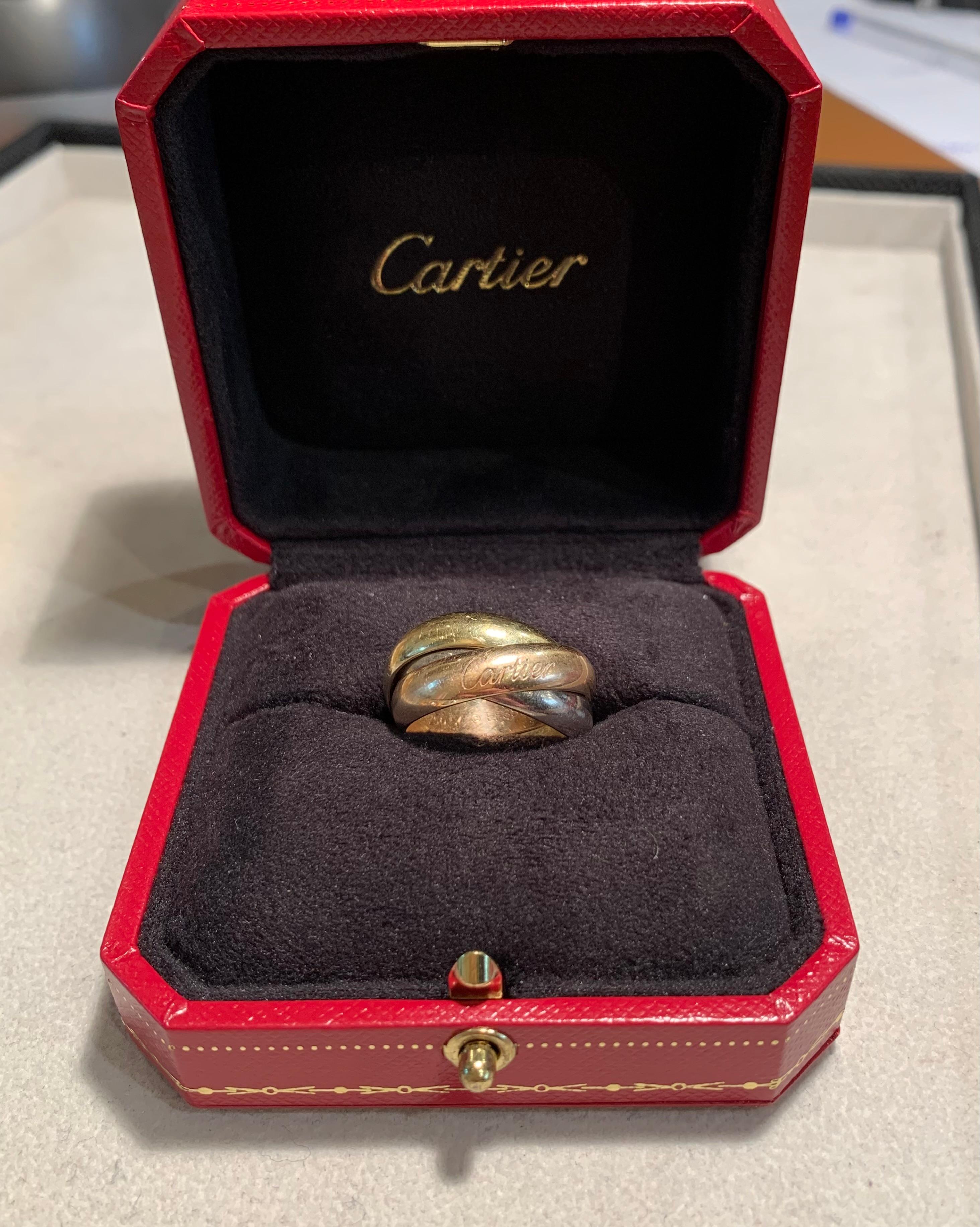Large Cartier Trinity 18 Carats 3 Gold GM Ring For Sale at 1stDibs