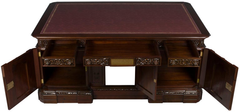 Large Carved Mahogany Reproduction Resolute Presidents Desk For Sale at ...