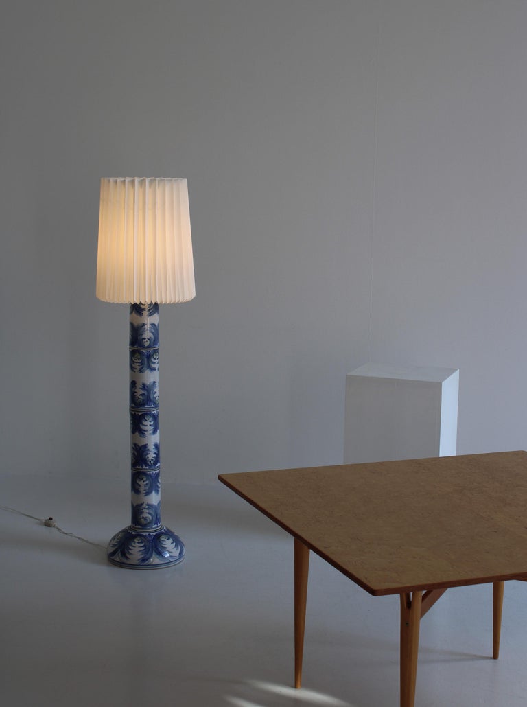Large Ceramics Floor Lamp Hand Decorated by Viggo Kyhn, Denmark, 1960s ...