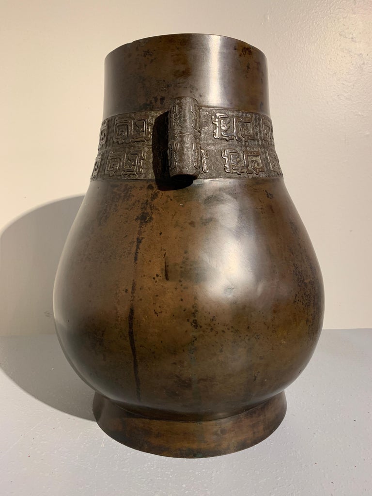 Large Chinese Archaistic Bronze Hu Arrow Vase, Ming/Qing Dynasty, 17th ...