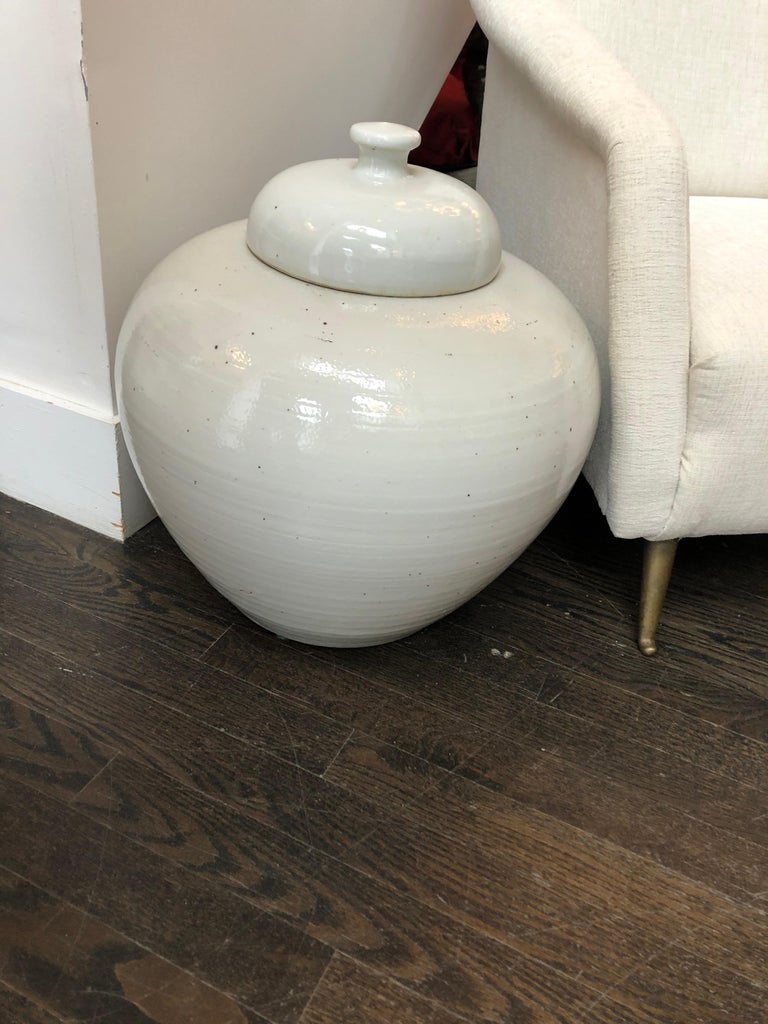 Large Chinese Ceramic Ginger Jar at 1stDibs | maison de ginger jar ...