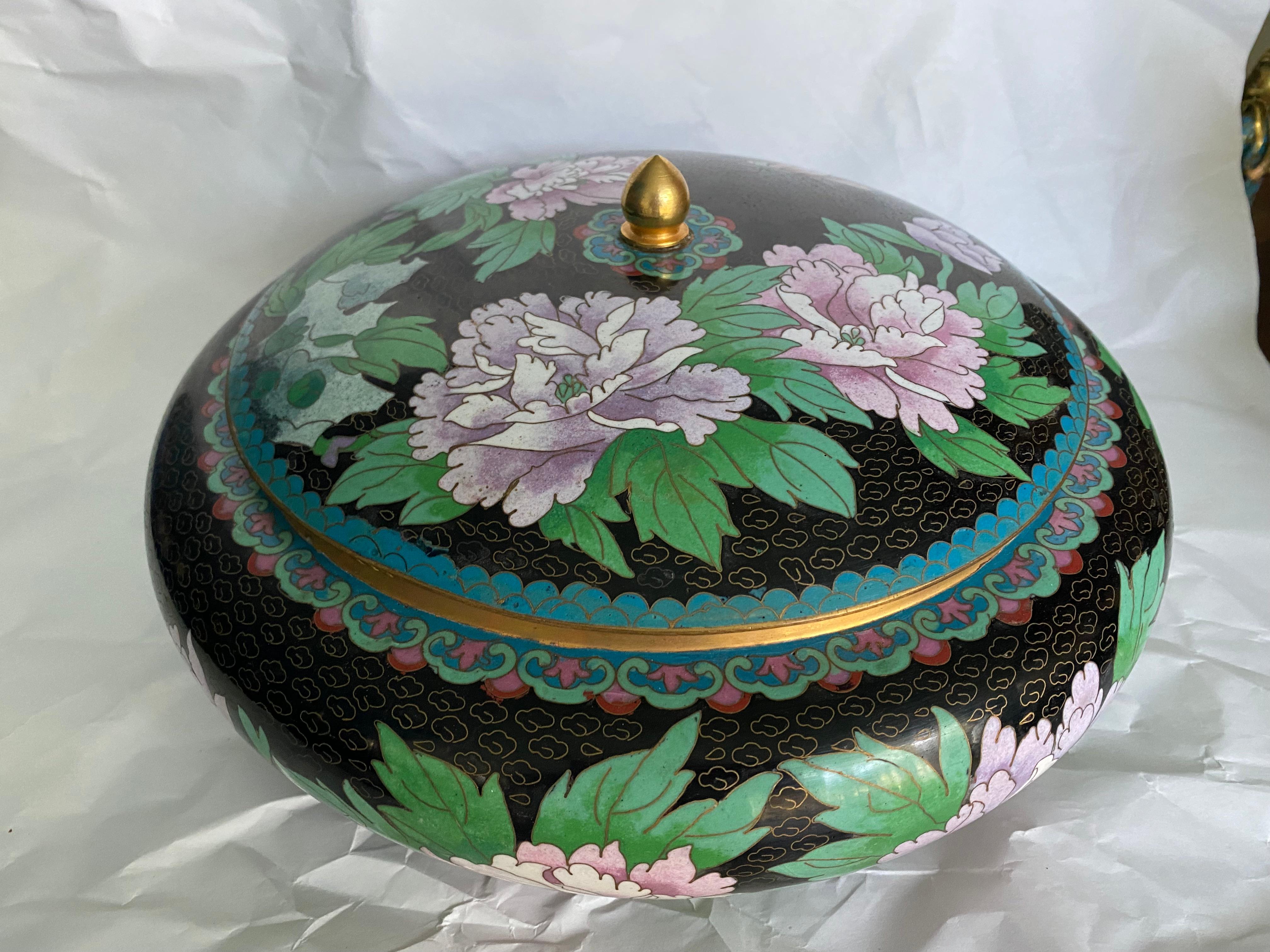Large Chinese Cloisonne' Bowl and Lid For Sale at 1stDibs | cloisonne ...