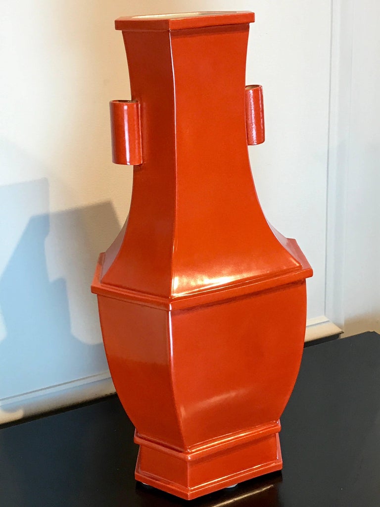 Large Chinese Export Monochrome Vase, in Iron Red For Sale at 1stDibs