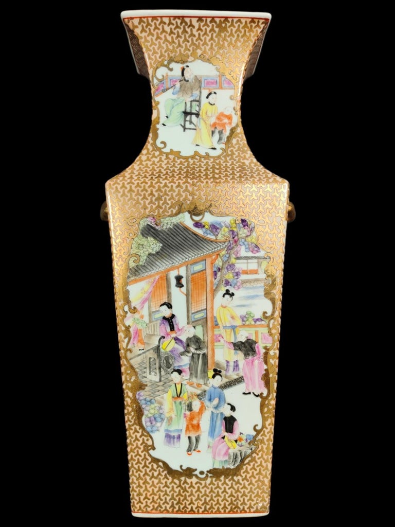 Large Chinese Porcelain Vase 20th Century For Sale at 1stDibs