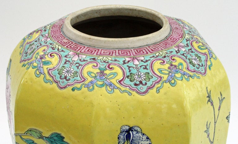 Large Chinese Tongzhi Octagonal Vase with Magpies Amdist Foliage, 19th ...