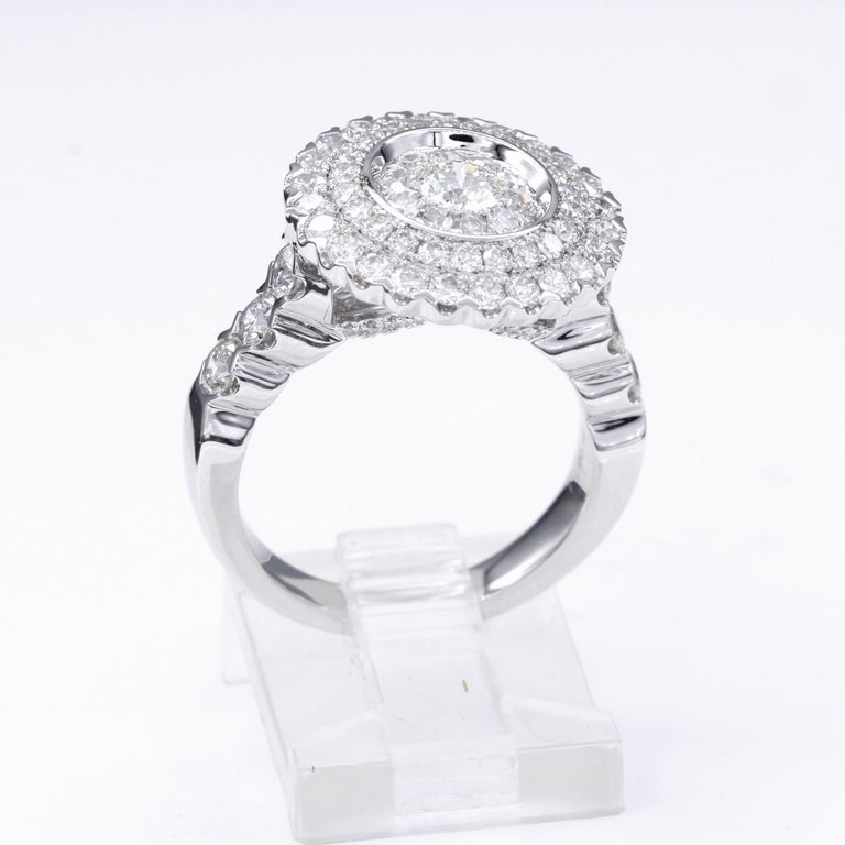Large Cluster Diamond Ring 18 Karat White Gold Round Circle of Diamond ...