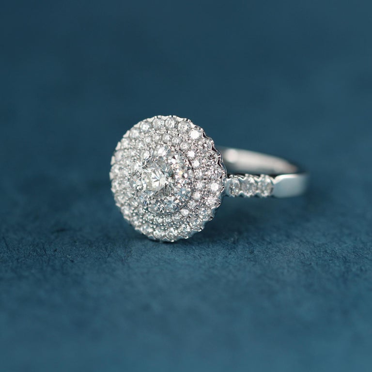 Large Cluster Diamond Ring 18 Karat White Gold Round Circle of Diamond ...