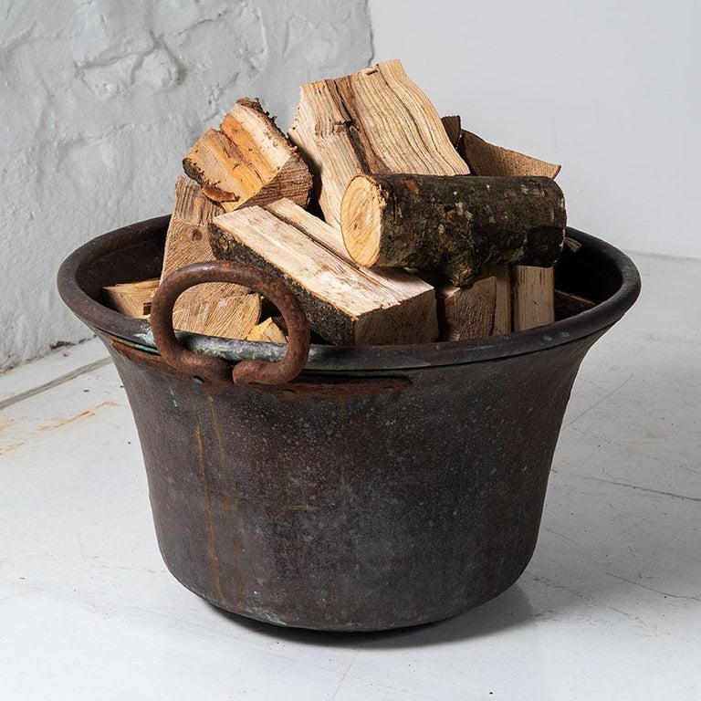 Large Copper Cauldron Garden Planter with Heavy Forged Iron Handles Log ...
