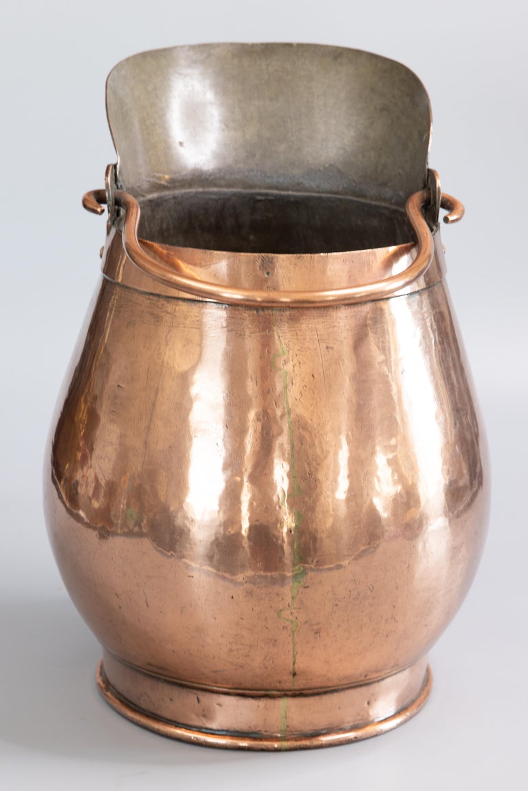Large Early 19th Century French Hammered Copper Jug Pitcher For Sale at ...