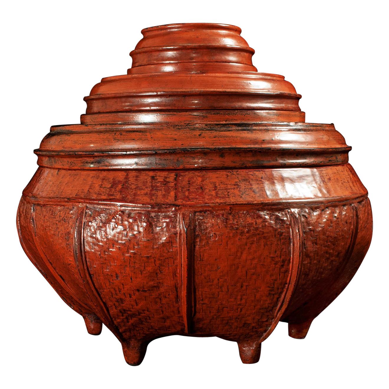 Large Japanese Lacquer Box at 1stDibs