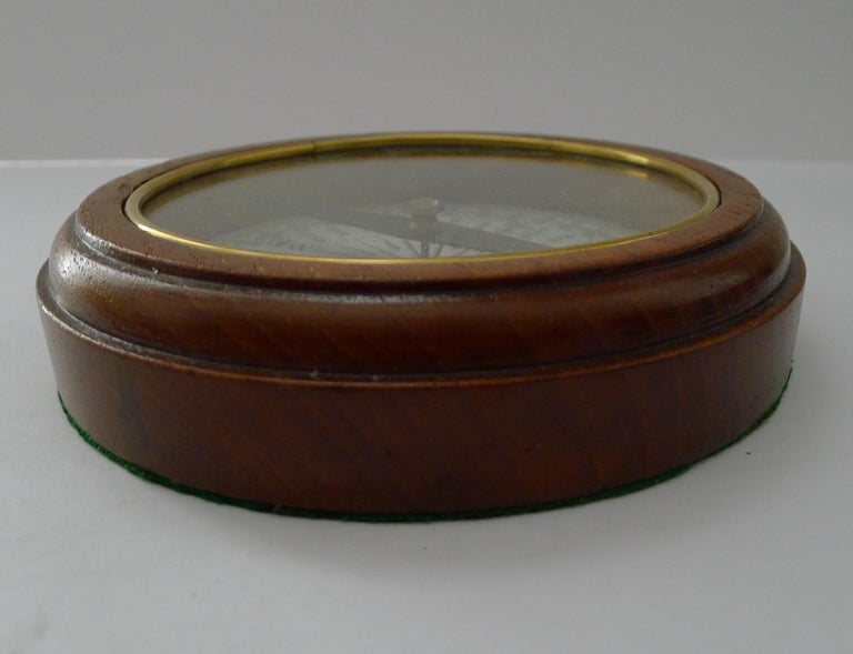 Large English Edwardian Wooden Desk Compass c.1910 For Sale at 1stDibs
