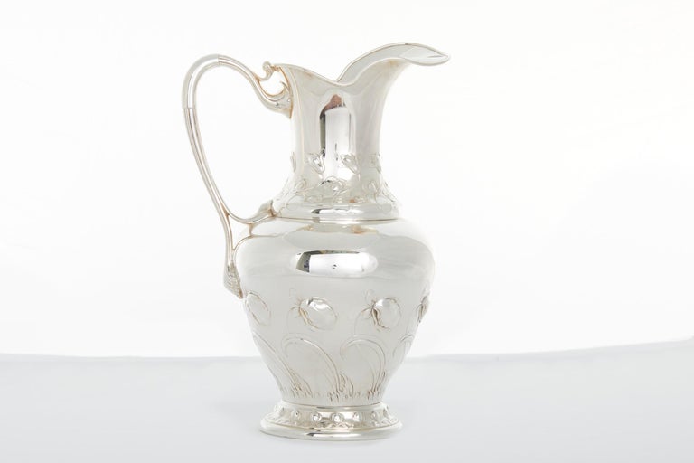 Large English Silver Plated Centerpiece Basin / Jug For Sale at 1stDibs