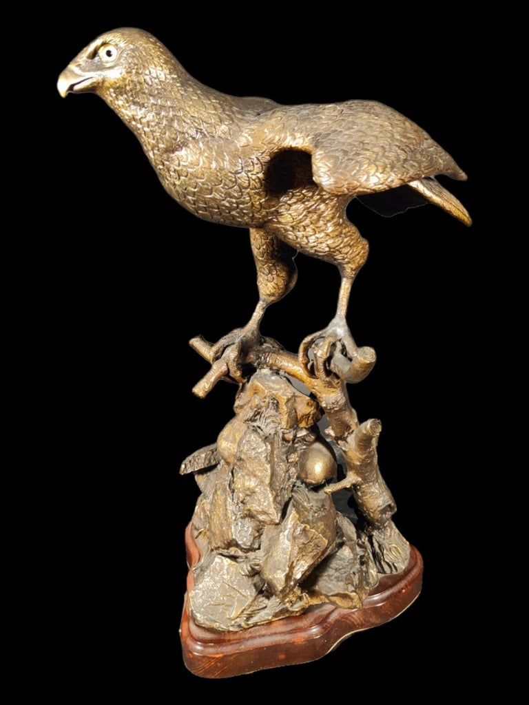 LARGE FALCON IN PATINATED BRONZE 20th Century For Sale at 1stDibs