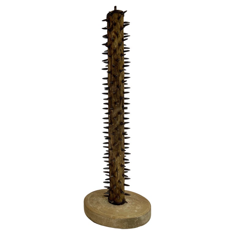 Large French Decorative TOTEM from the 19th Century For Sale at 1stDibs
