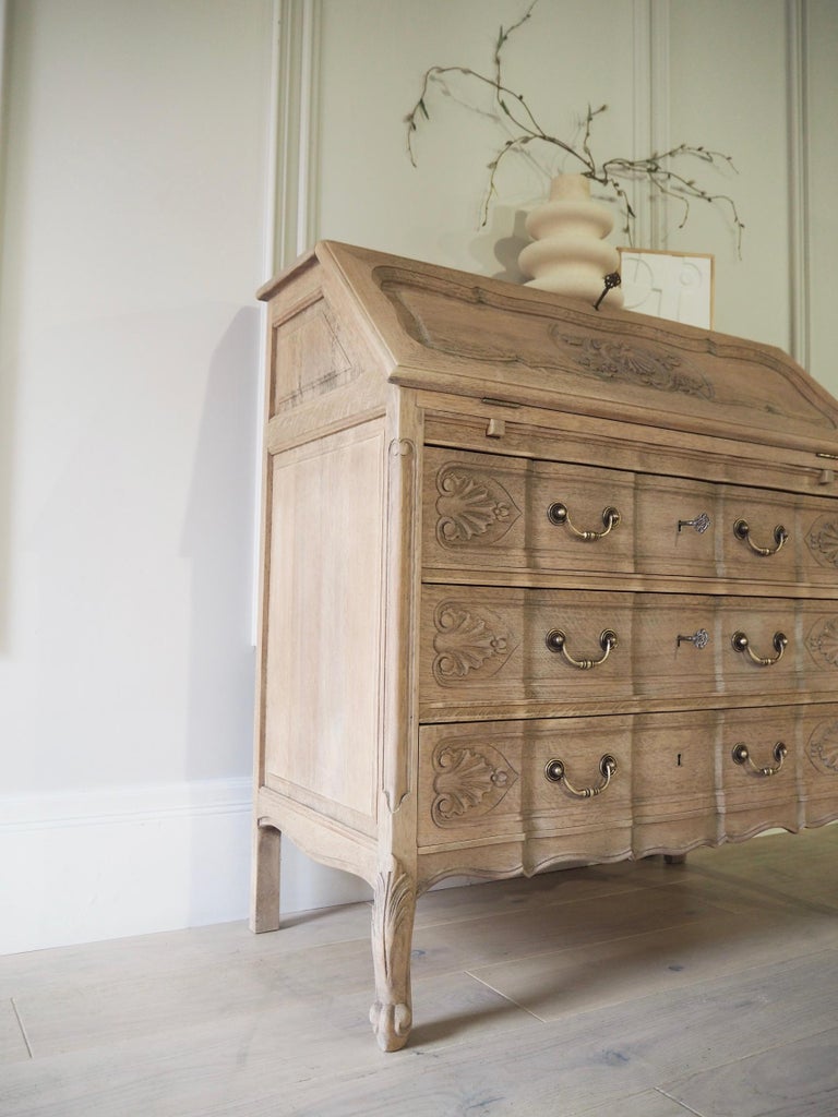 Large French Louis XV Bureau in Weathered Wood Limed Oak For Sale at ...