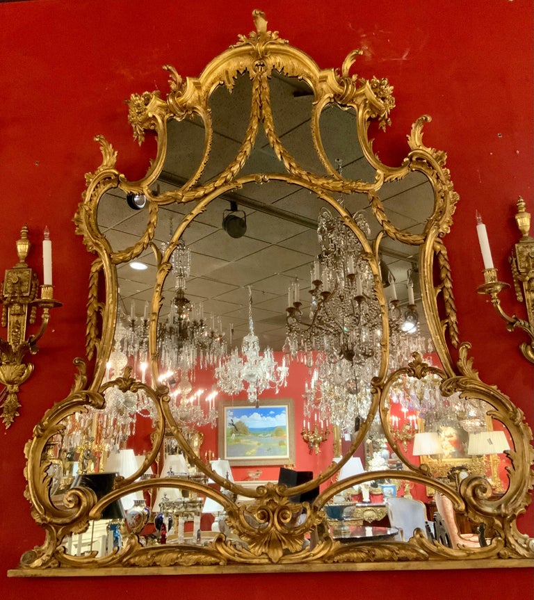 Large Giltwood Chinese Chippendale Mirror, George III Style, 18th Century For Sale at 1stDibs