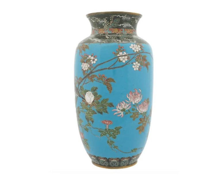 Large High Quality Japanese Meiji Era Enamel Vase For Sale at 1stDibs