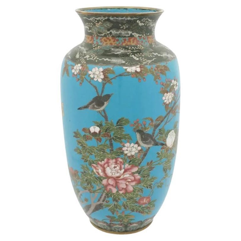 Large High Quality Japanese Meiji Era Enamel Vase For Sale at 1stDibs