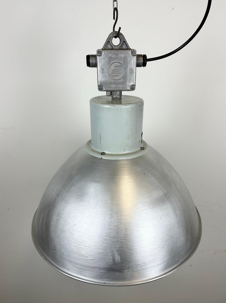 Large Industrial Aluminium Pendant Light from Elektrosvit, 1960s For ...