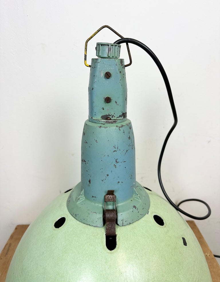 Large Industrial Soviet Green Enamel Pendant Light, 1960s For Sale at ...