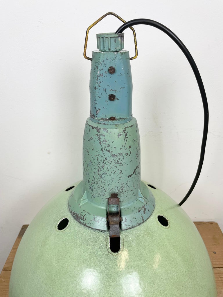 Large Industrial Soviet Green Enamel Pendant Light, 1960s For Sale at ...
