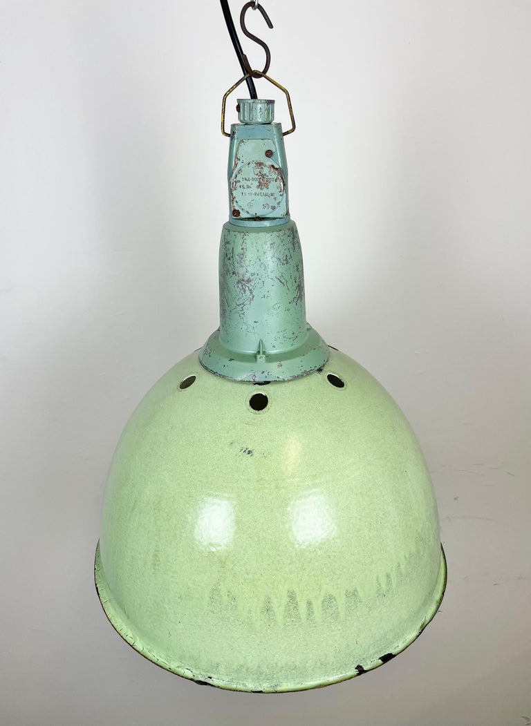 Large Industrial Soviet Green Enamel Pendant Light, 1960s For Sale at ...
