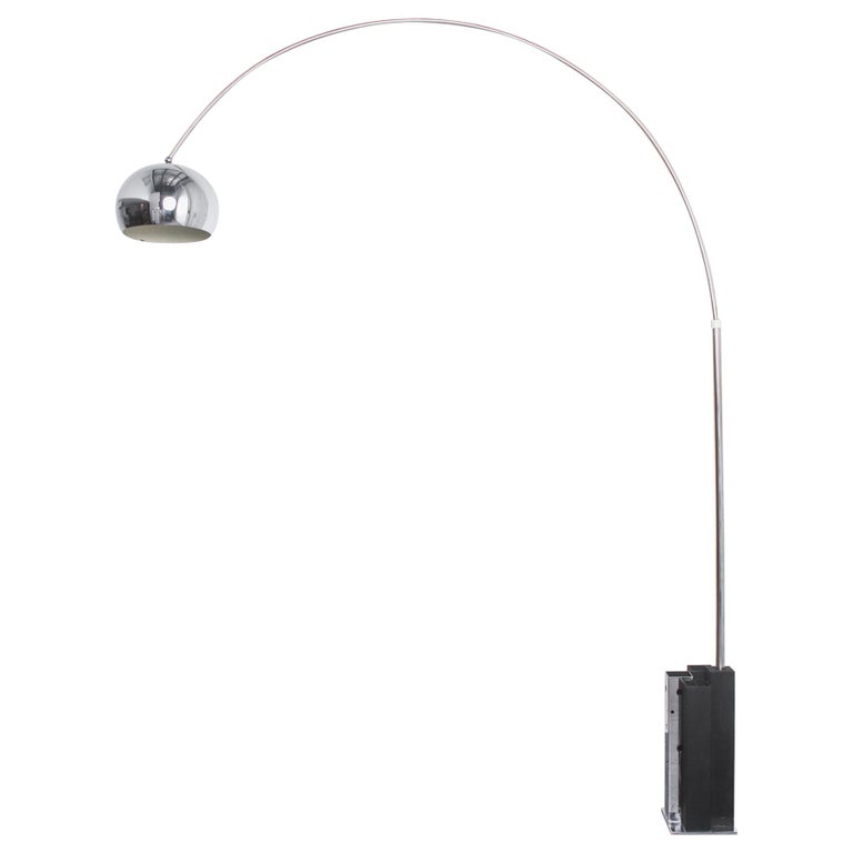 Mid Century Modern Italian Chrome Arc Lamp with Black Base, 1970 For ...