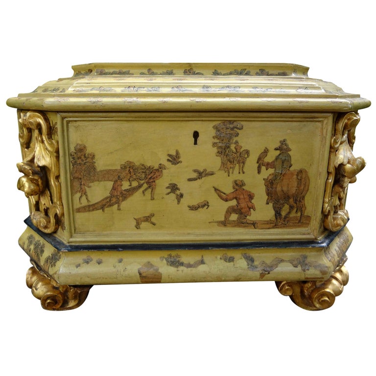 Large Italian Baroque Style Hand Decorated Giltwood Box at 1stDibs