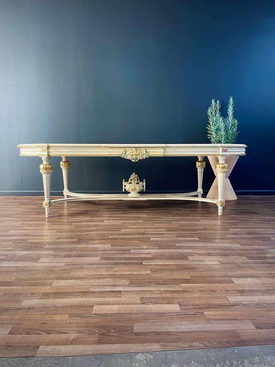 Large Italian French Louis XVI Style Painted and Parcel-Gilt Dining ...